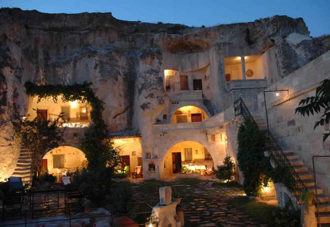 10 Most Unusual and Unique Hotels of the World
