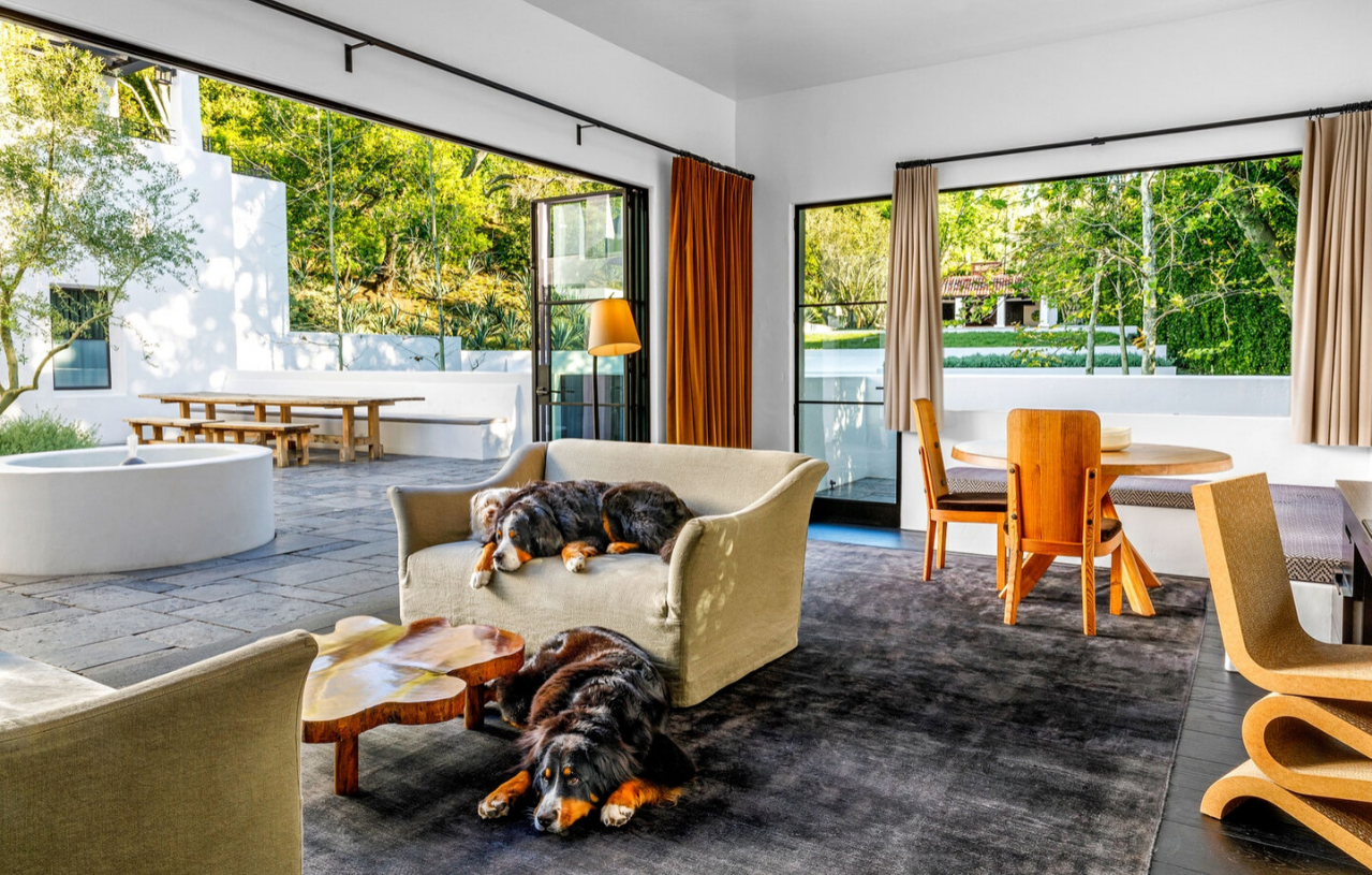 Get Inside: Ryan Murphy's Mesmerizing NYC and L.A. Homes! Check Out!